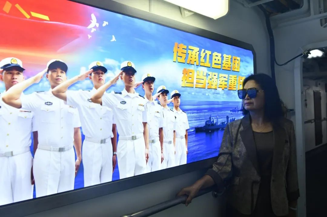 "After 50 years, I finally came to the Hengyang ship again" - iNEWS