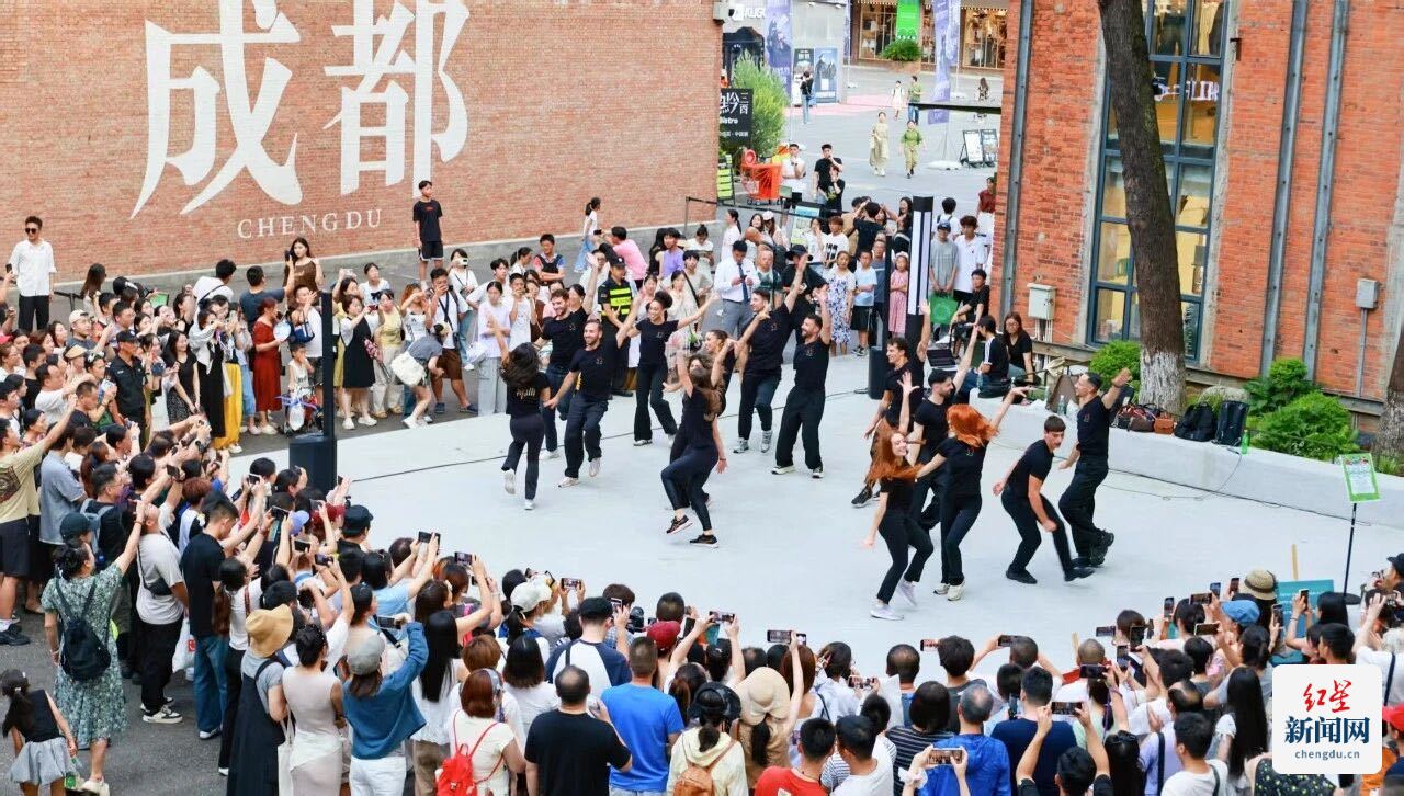 Beer festival, live music, exhibitions... Come to Dongjiao Memory this ...