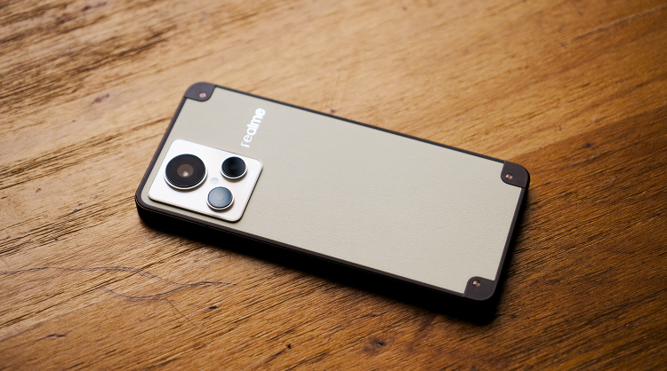 If you don't want to change your mobile phone within 5 years: it is ...