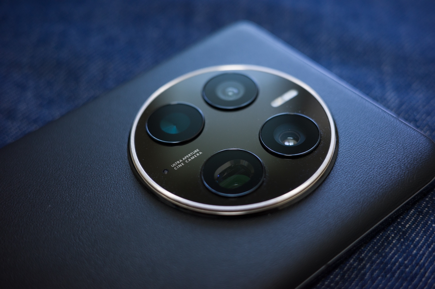 The four best imaging mobile phones at present - iNEWS