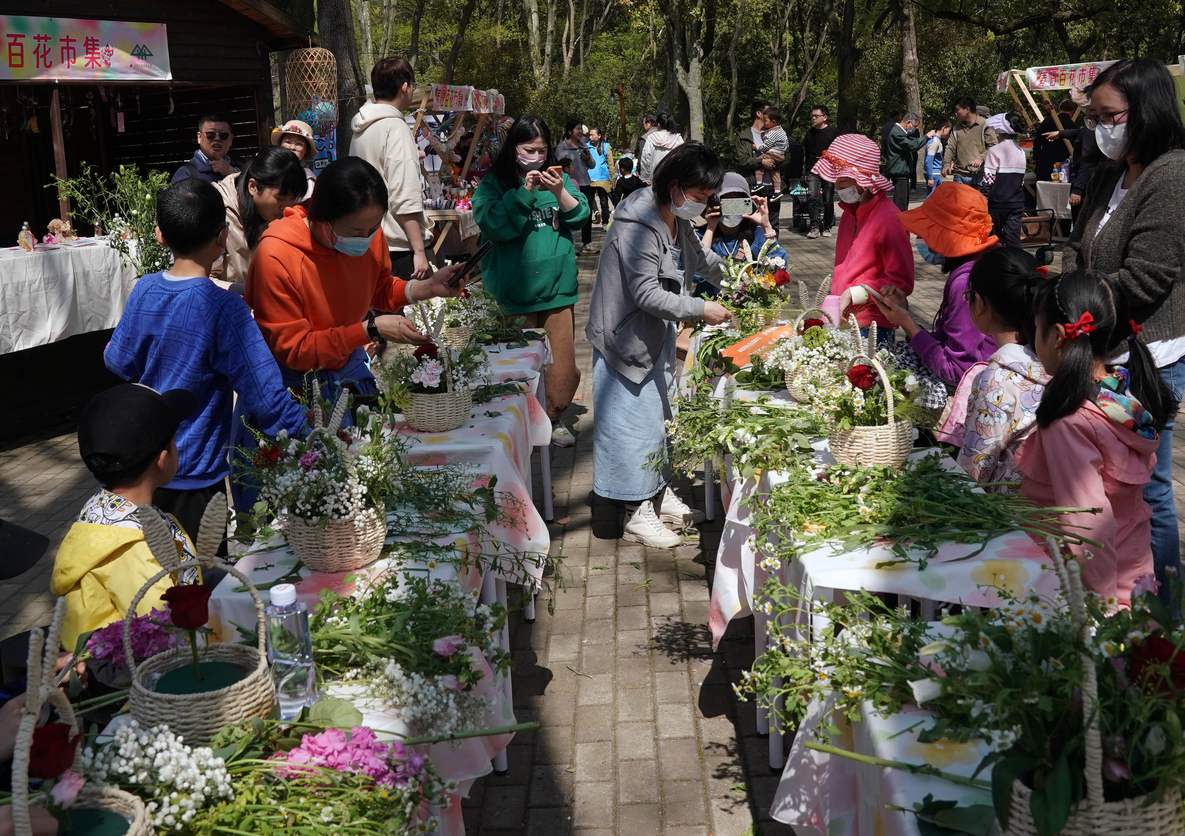 Shanghai: Appreciate Hundreds of Flowers and Enjoy Spring - iMedia