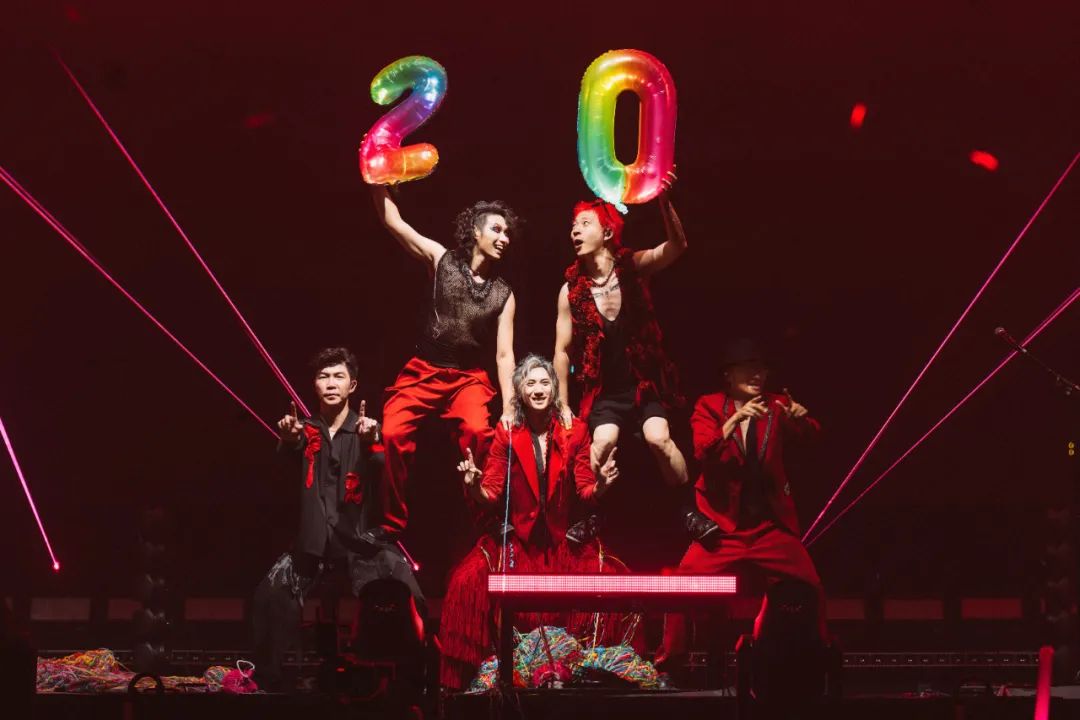 From live houses to large stadiums, the tour group's "next stop" in 20 ...