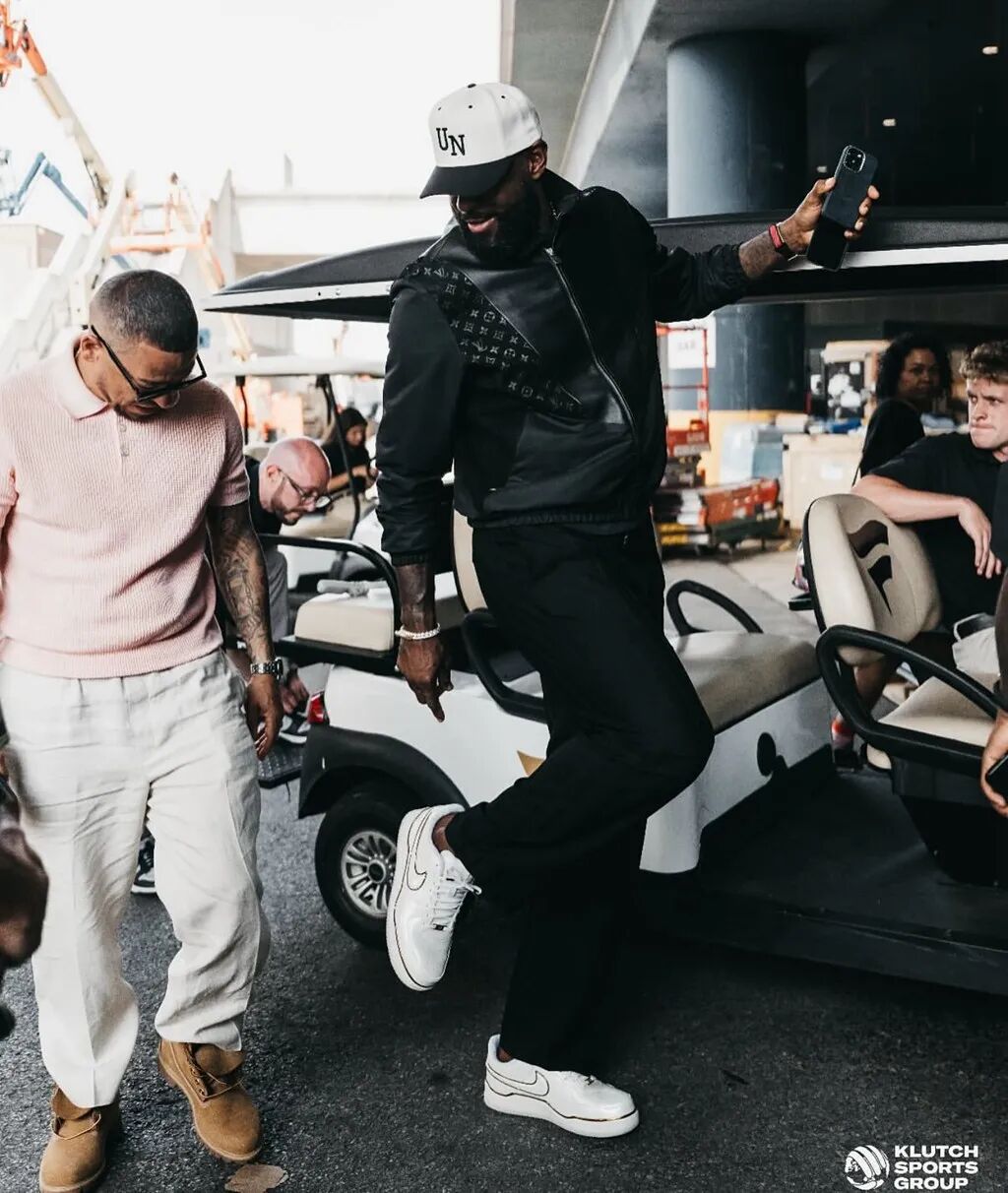 LeBron James x AF1 new colorway revealed for the first time! The ...