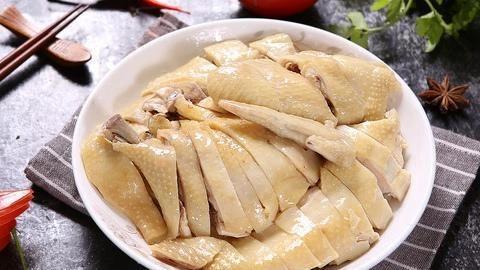 Don't just boil the three-yellow chicken, learn to cook salted chicken ...