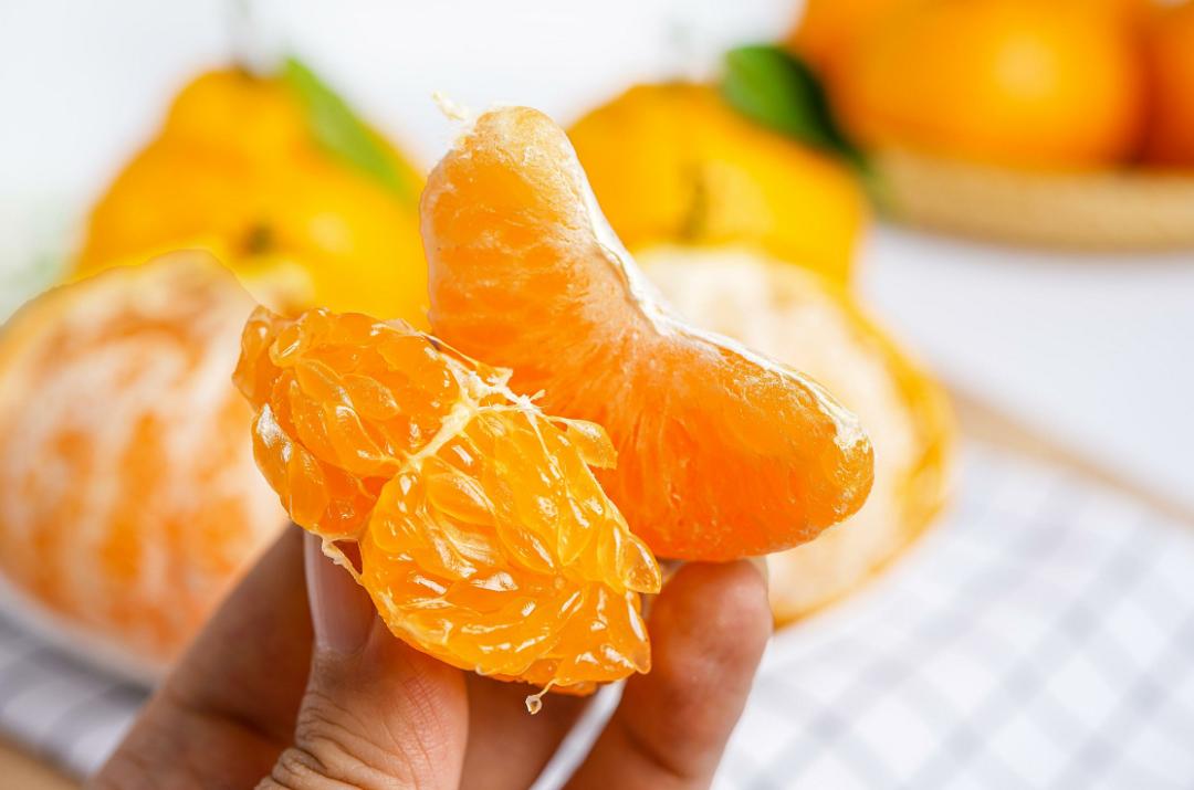 Why is pomelo considered the "kindest" fruit? - iNEWS