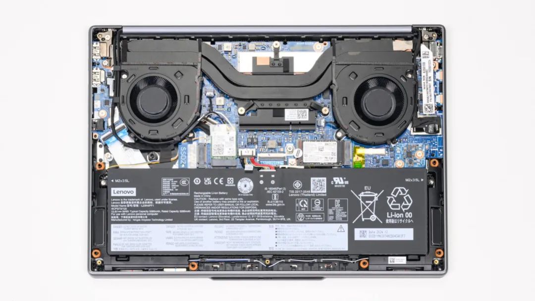 Talk about a thin and light notebook with "super bright screen and ...