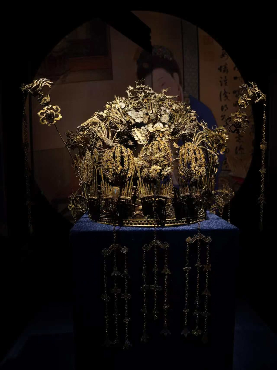 Treasures from the East and the West "dialogue" across time and space ...