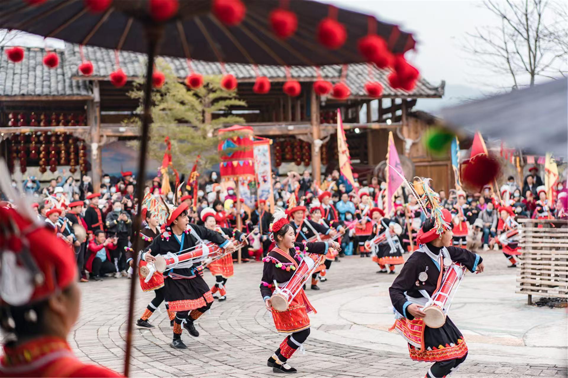 Travel with the Yao Dance, the Millennium Yao Village Blooms with ...