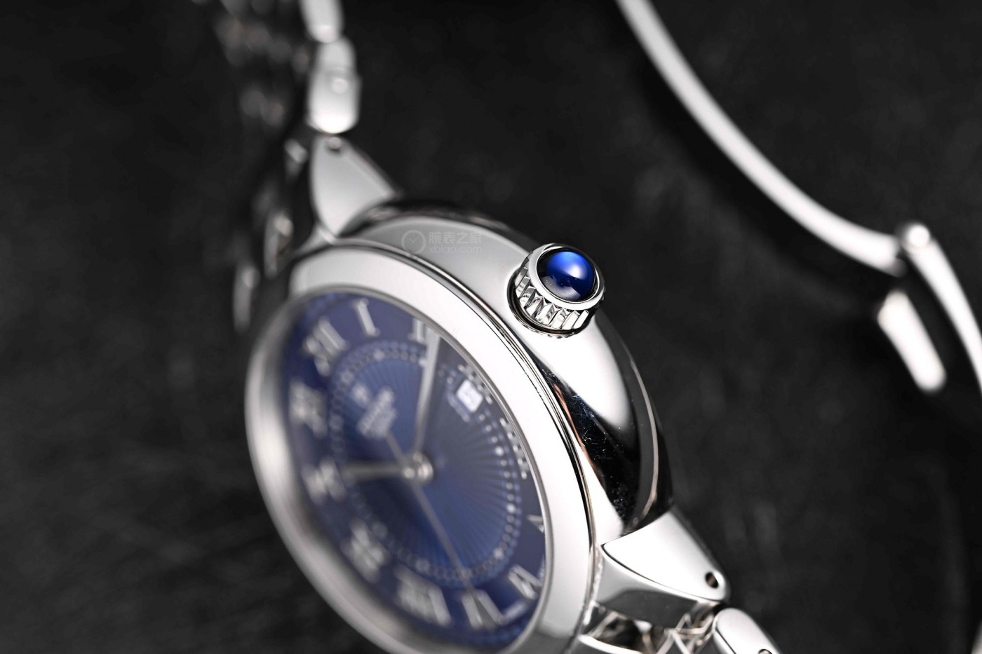 The most elegant blue plate for the New Year, it's here! - iNEWS