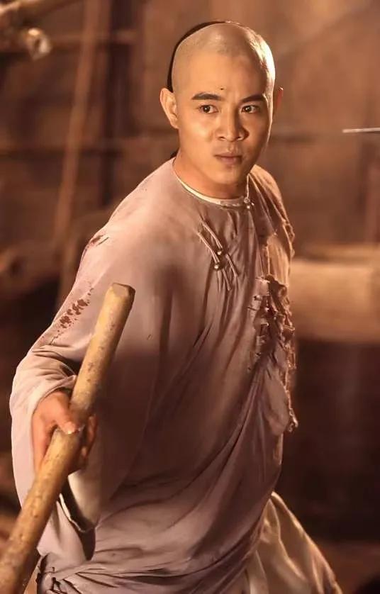 62-year-old Jet Li responds again! - iNEWS