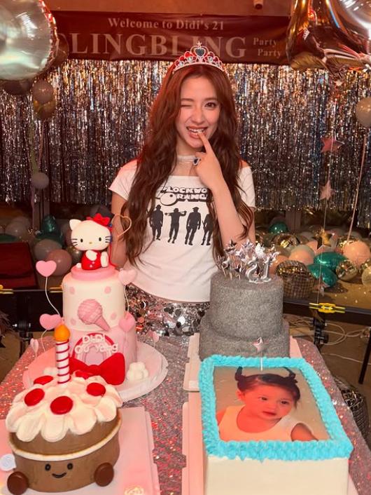 Ouyang Didi celebrated her 21st birthday with Michelle Chen and her real private interactions ...